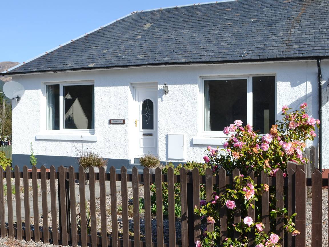 Cottage ∙ 2 Bedrooms ∙ 4 Guests - Ballachulish