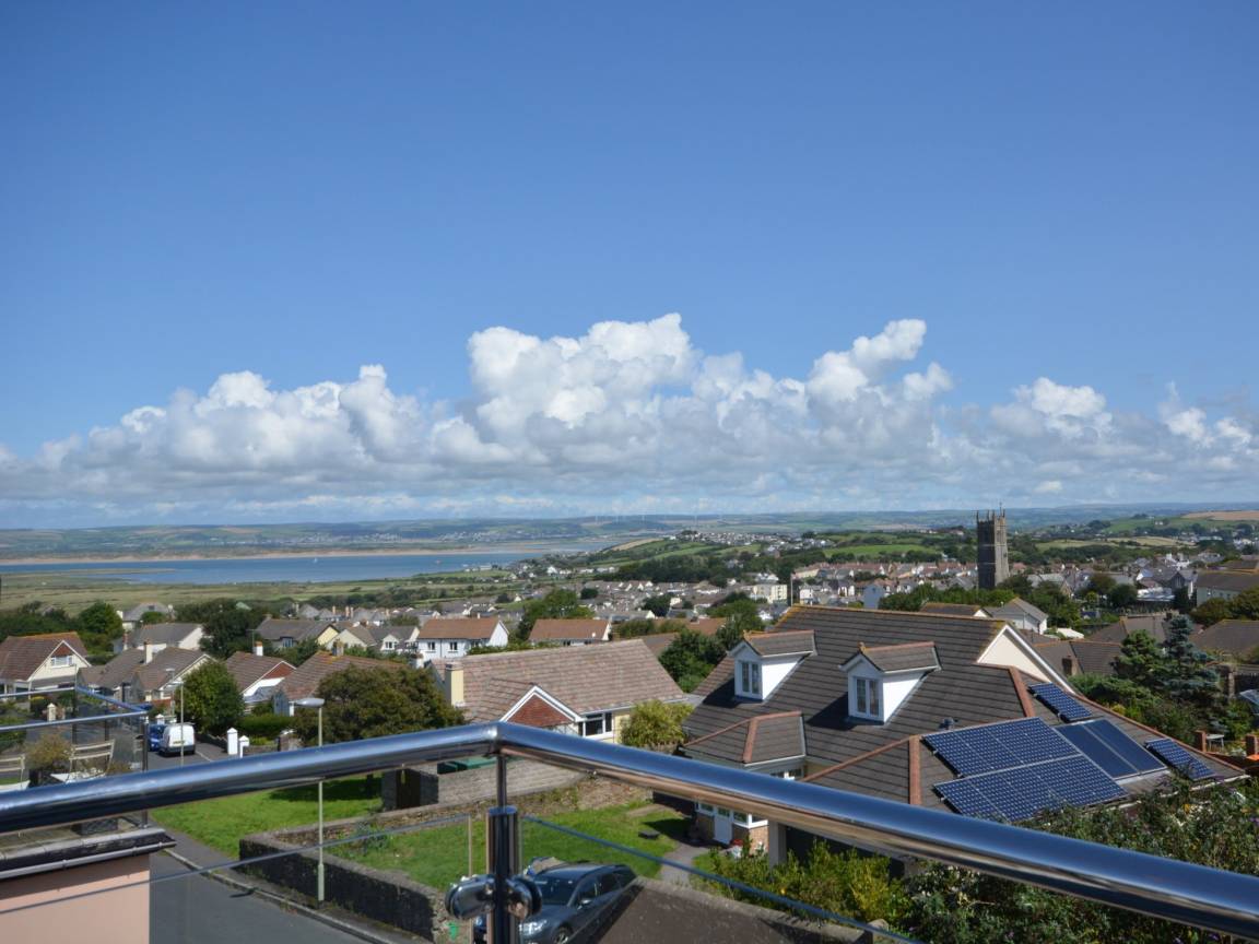 Cottage ∙ 4 Bedrooms ∙ 8 Guests - Bideford