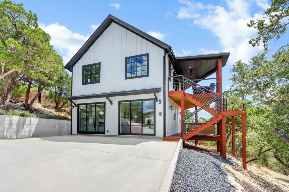 121 M² Mökki ∙ 2 Makuuhuonetta ∙ 6 Vierasta - Canyon Lake, TX