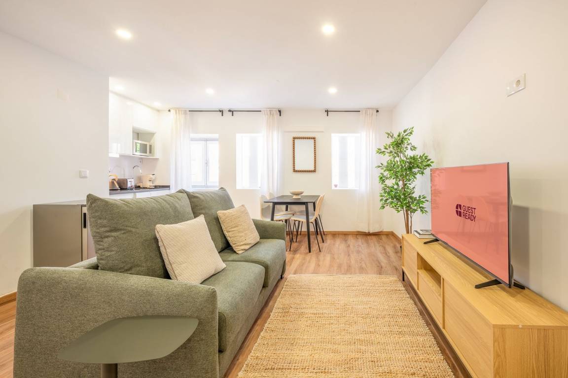40 M² Apartamento ∙ 1 Quarto ∙ 2 Hóspedes - Almada