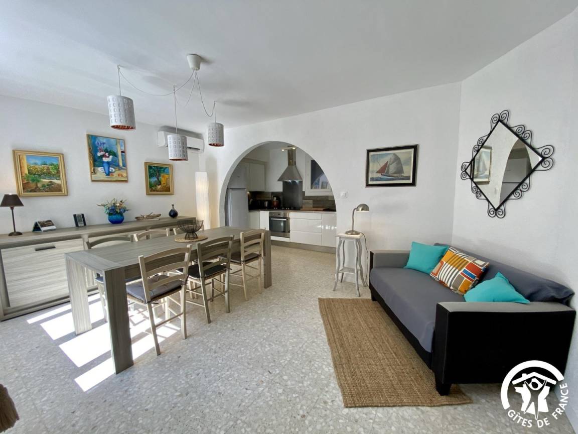 105 M² Gîte ∙ 3 Chambres ∙ 6 Personnes - Peyriac-de-Mer