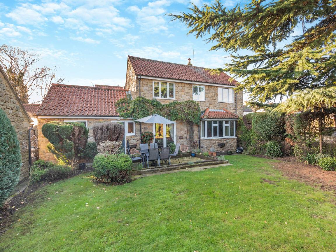 Cottage ∙ 4 Bedrooms ∙ 9 Guests - Derbyshire