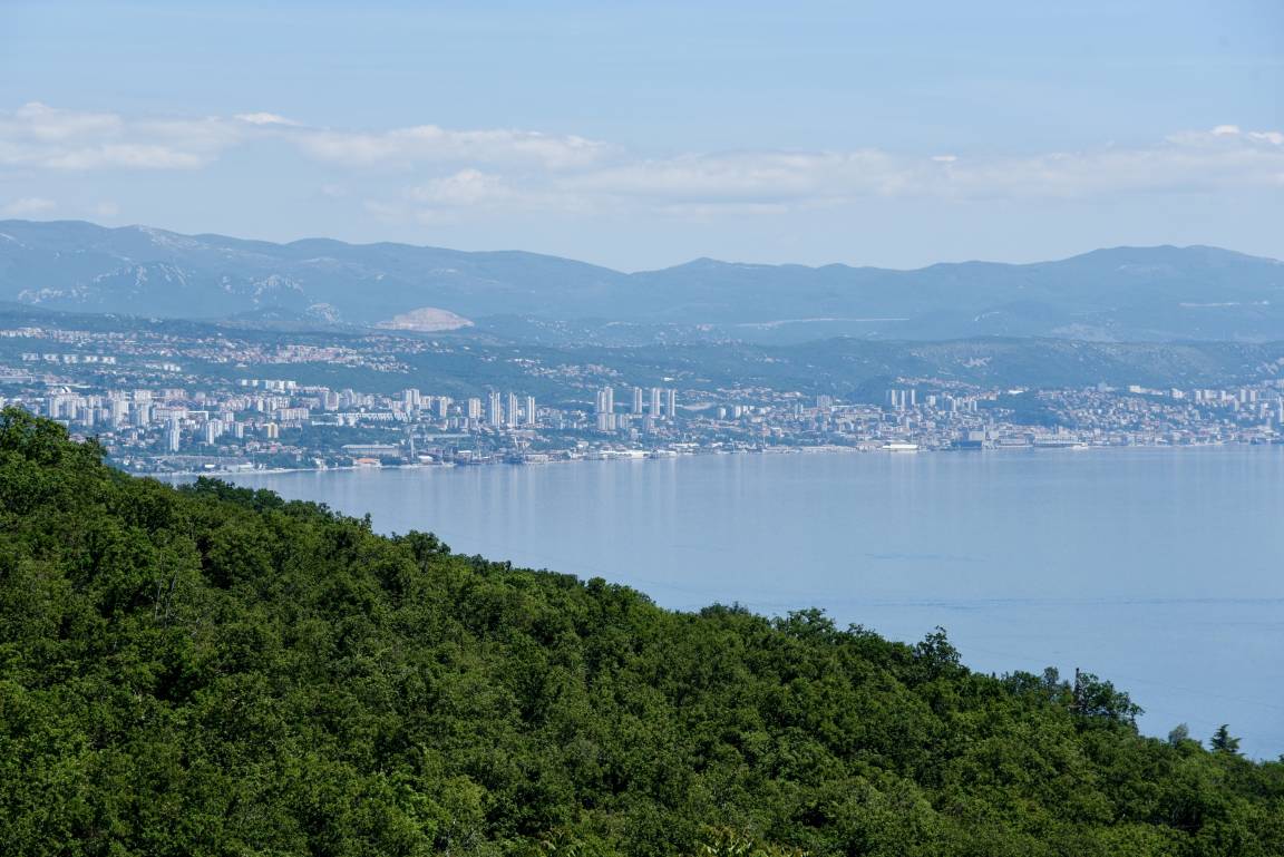 64 M² Apartment ∙ 2 Bedrooms ∙ 5 Guests - Lovran