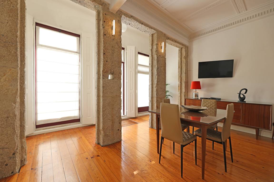 90 M² Apartamento ∙ 2 Quartos ∙ 4 Hóspedes - Baguim do Monte