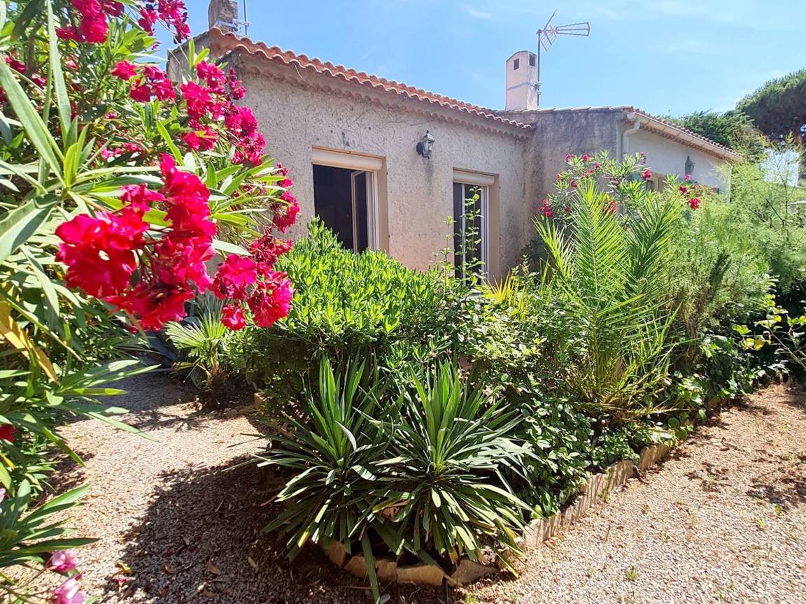 57 M² Casa ∙ 2 Camere Da Letto ∙ 6 Ospiti - Sanary-sur-Mer