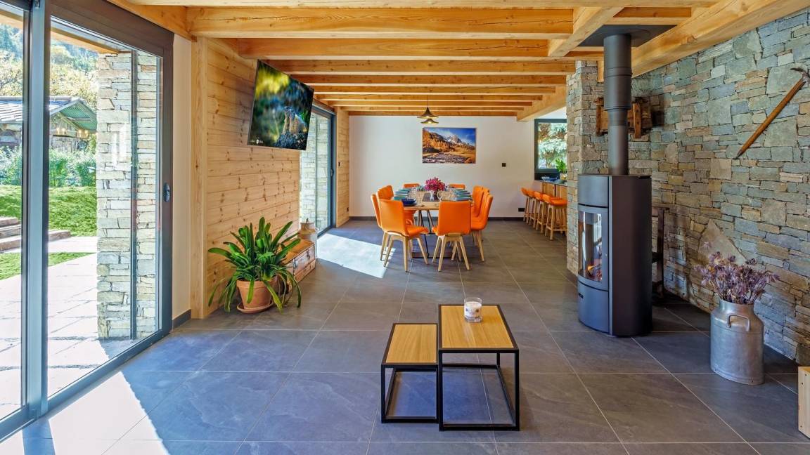 300 M² Gîte ∙ 6 Chambres ∙ 14 Personnes - Vars