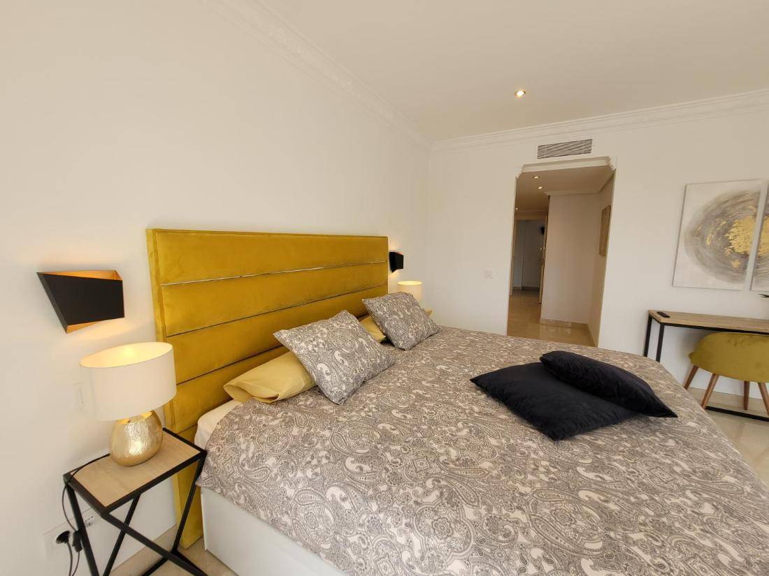 55 M² Private Room ∙ 1 Bedroom ∙ 2 Guests - Marbella