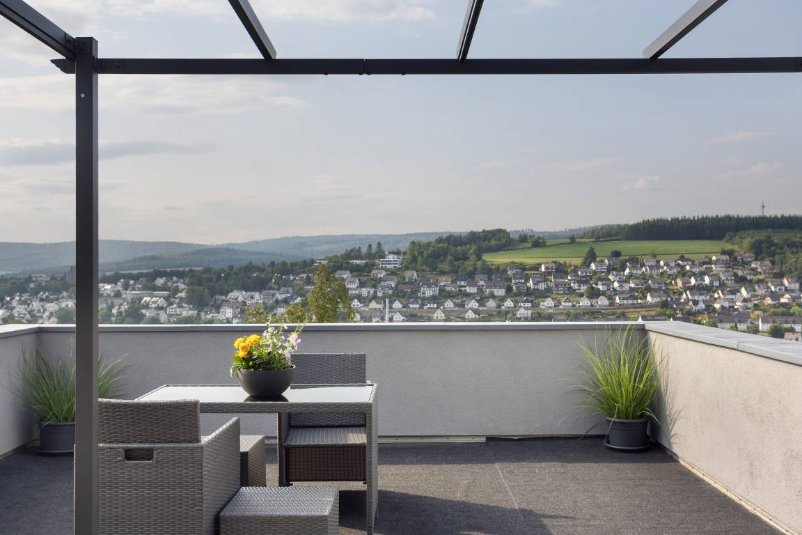 100 M² Ferienwohnung ∙ 2 Schlafzimmer ∙ 5 Gäste - Meschede