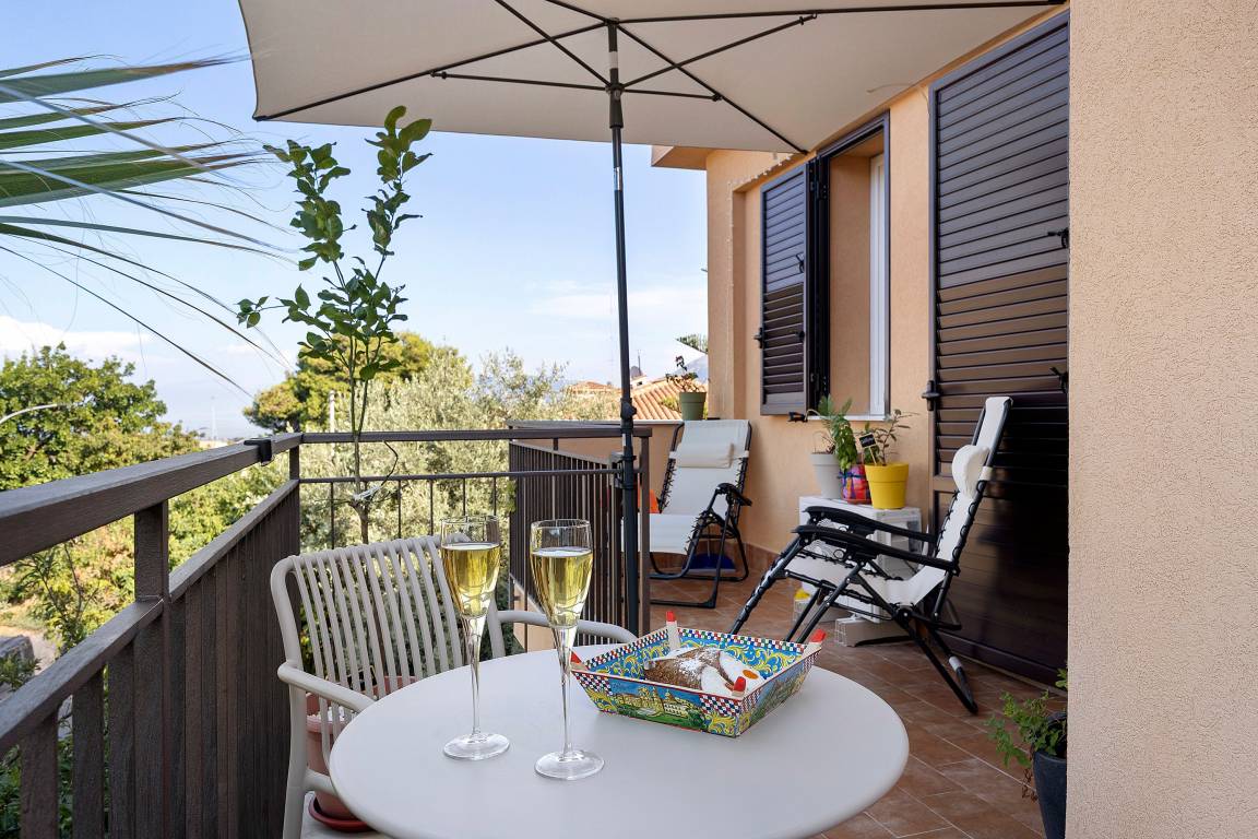 55 M² Apartment ∙ 1 Bedroom ∙ 4 Guests - Santa Flavia