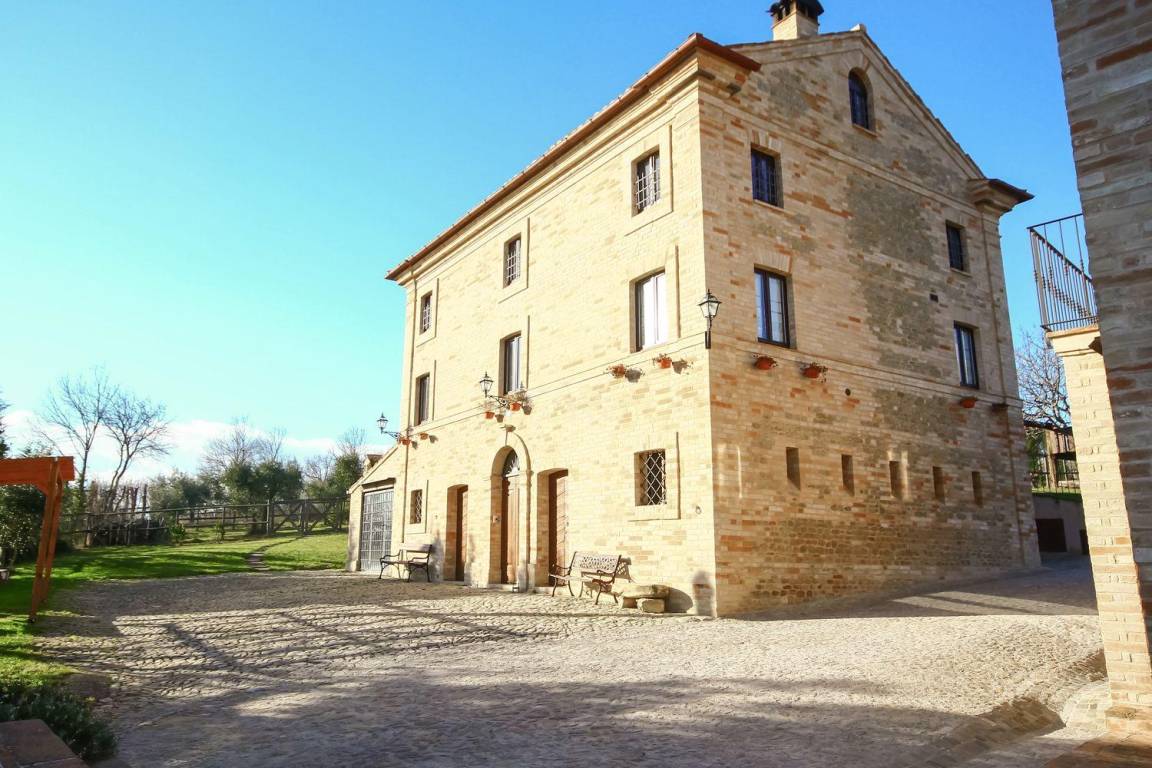 38 M² Appartamento ∙ 1 Camera Da Letto ∙ 3 Ospiti - Provincia di Fermo