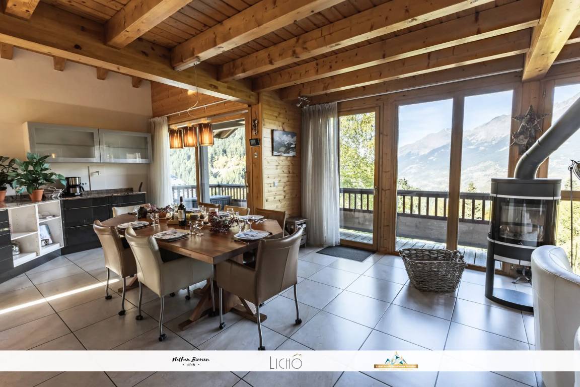 158 M² Chalet ∙ 4 Bedrooms ∙ 10 Guests - La Norma