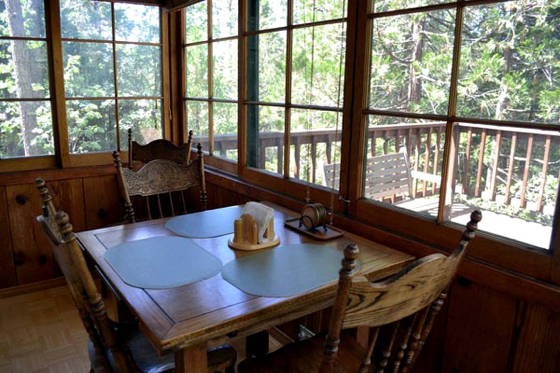 House ∙ 2 Bedrooms ∙ 4 Guests - Idyllwild-Pine Cove, CA