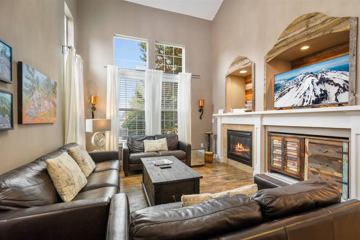 184 M² House ∙ 4 Bedrooms ∙ 8 Guests - Bend, OR