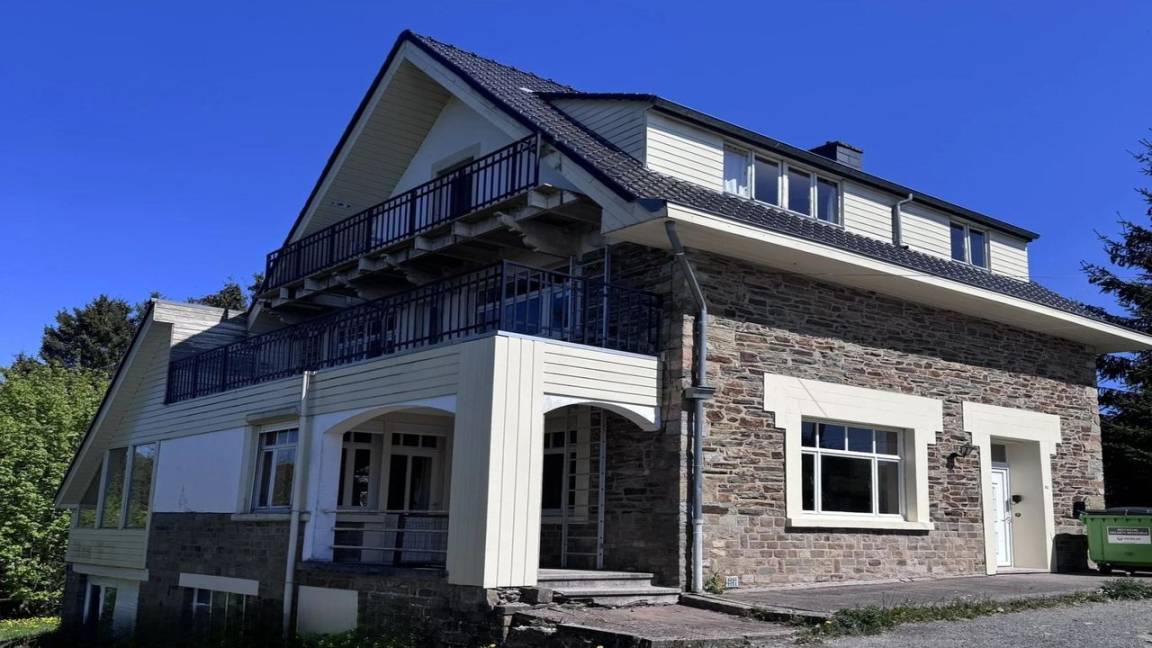 400 M² Huis ∙ 10 Slaapkamers ∙ 29 Gasten - La Roche-en-Ardenne