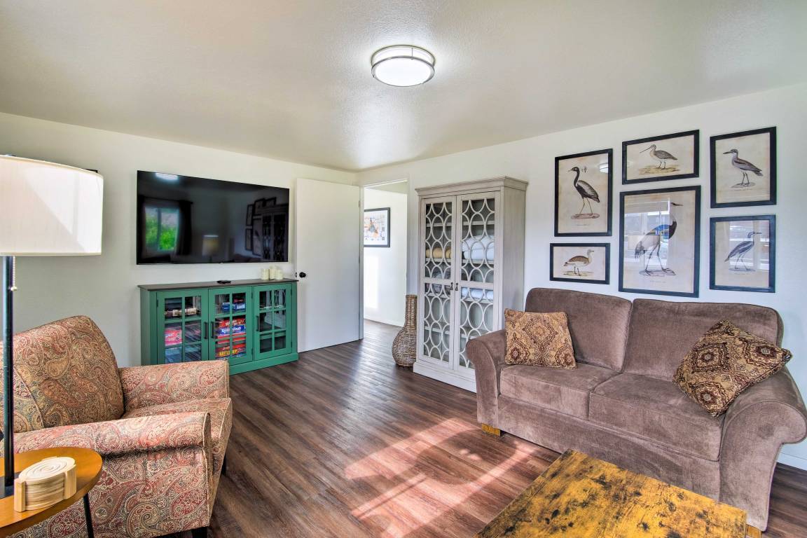 105 M² House ∙ 3 Bedrooms ∙ 8 Guests - Coos Bay, OR