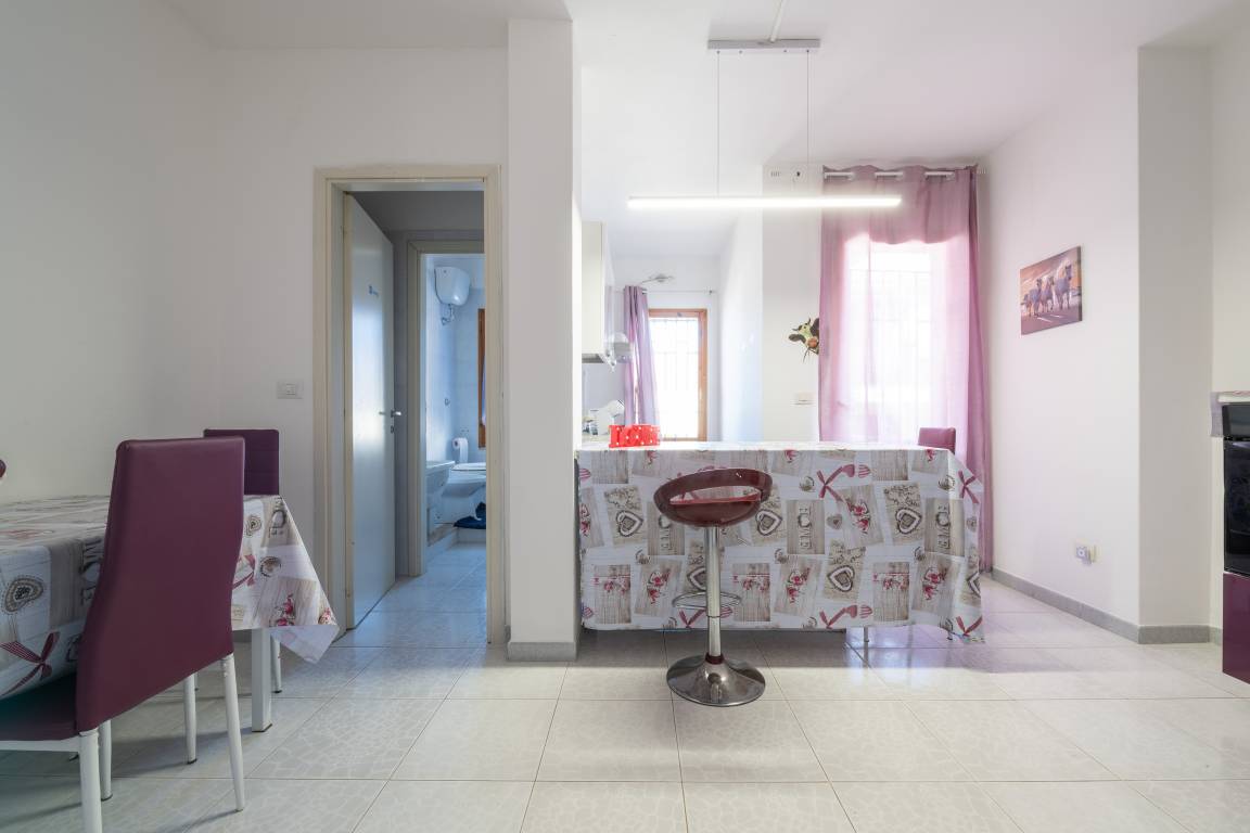 60 M² Appartamento Vacanza ∙ 2 Camere Da Letto ∙ 4 Ospiti - Capoterra