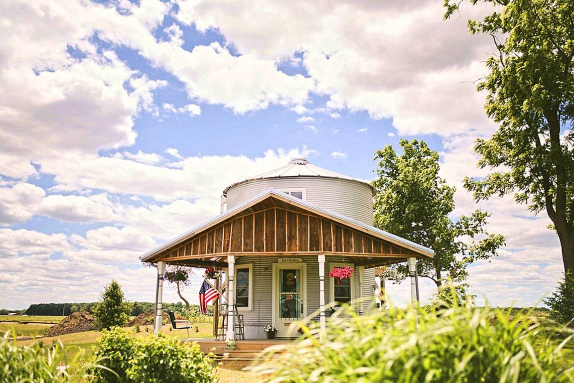 Camping ∙ 1 Bedroom ∙ 4 Guests - Illinois