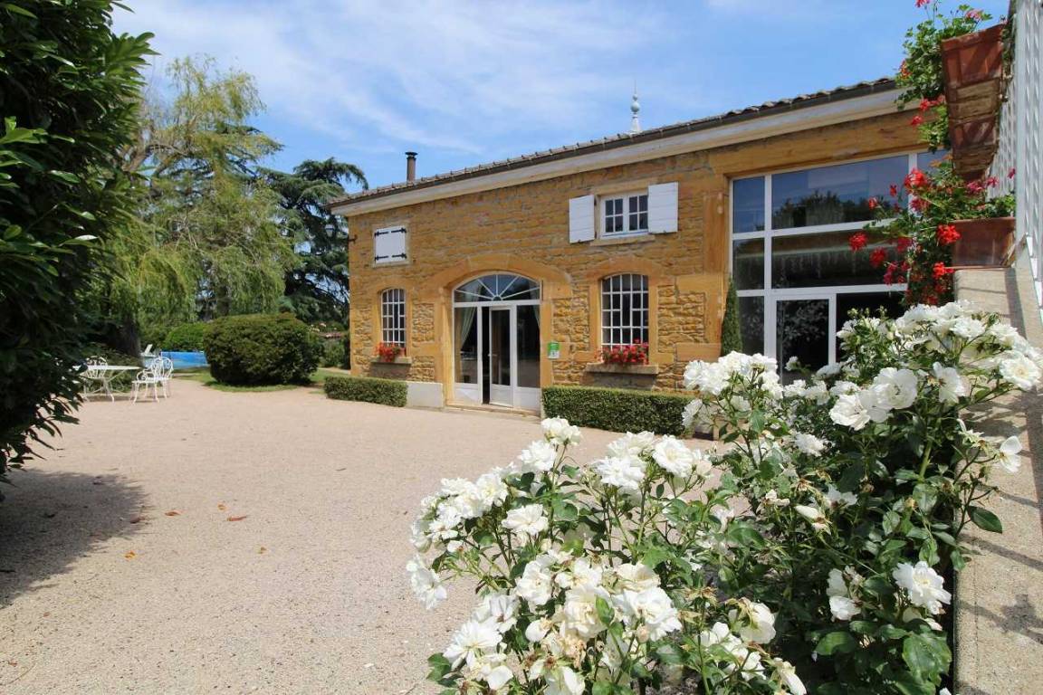 91 M² Gîte ∙ 2 Chambres ∙ 6 Personnes - Villefranche-sur-Saône