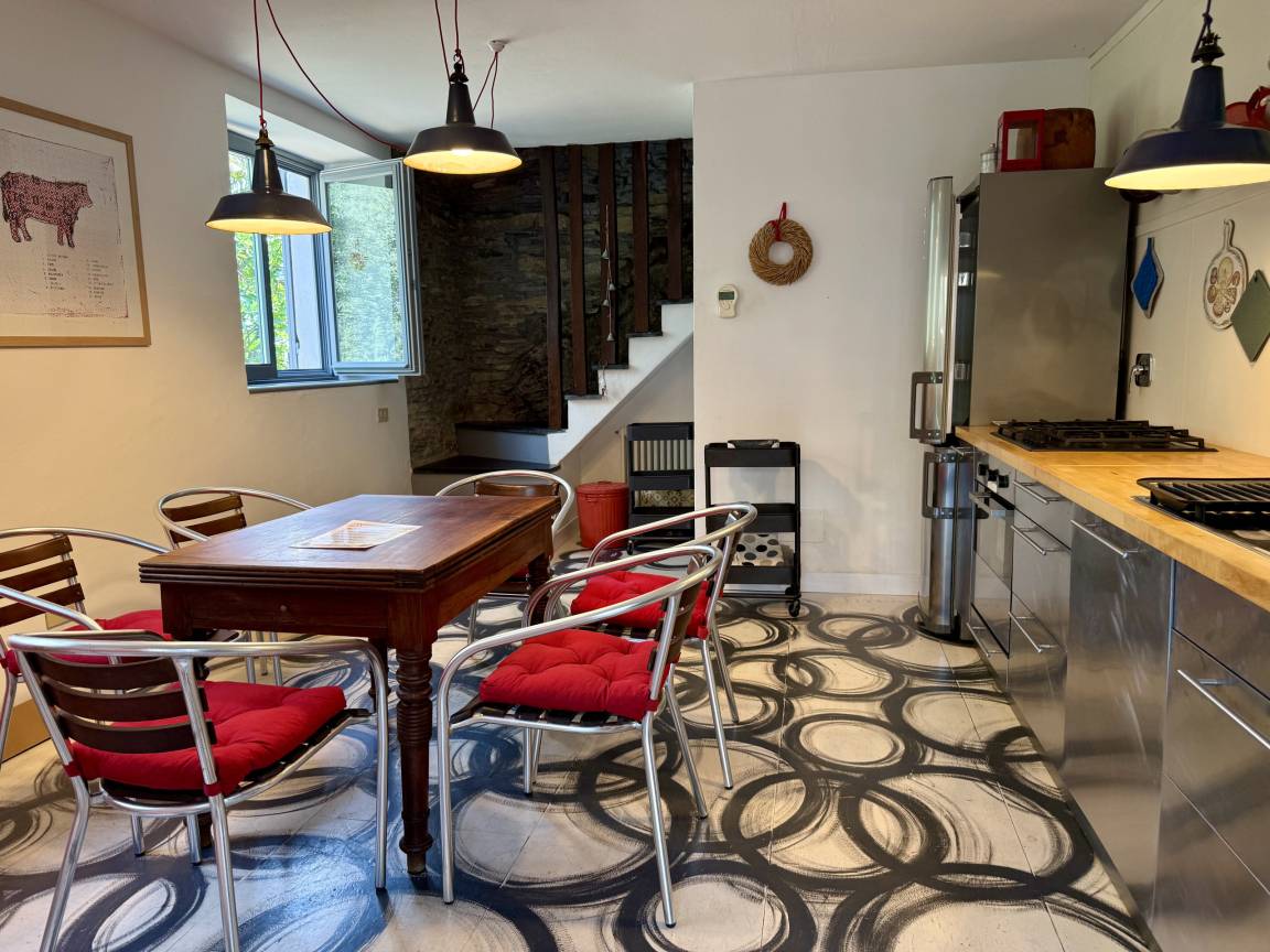 85 M² Ferienhaus ∙ 2 Schlafzimmer ∙ 6 Gäste - Santo Stefano al Mare