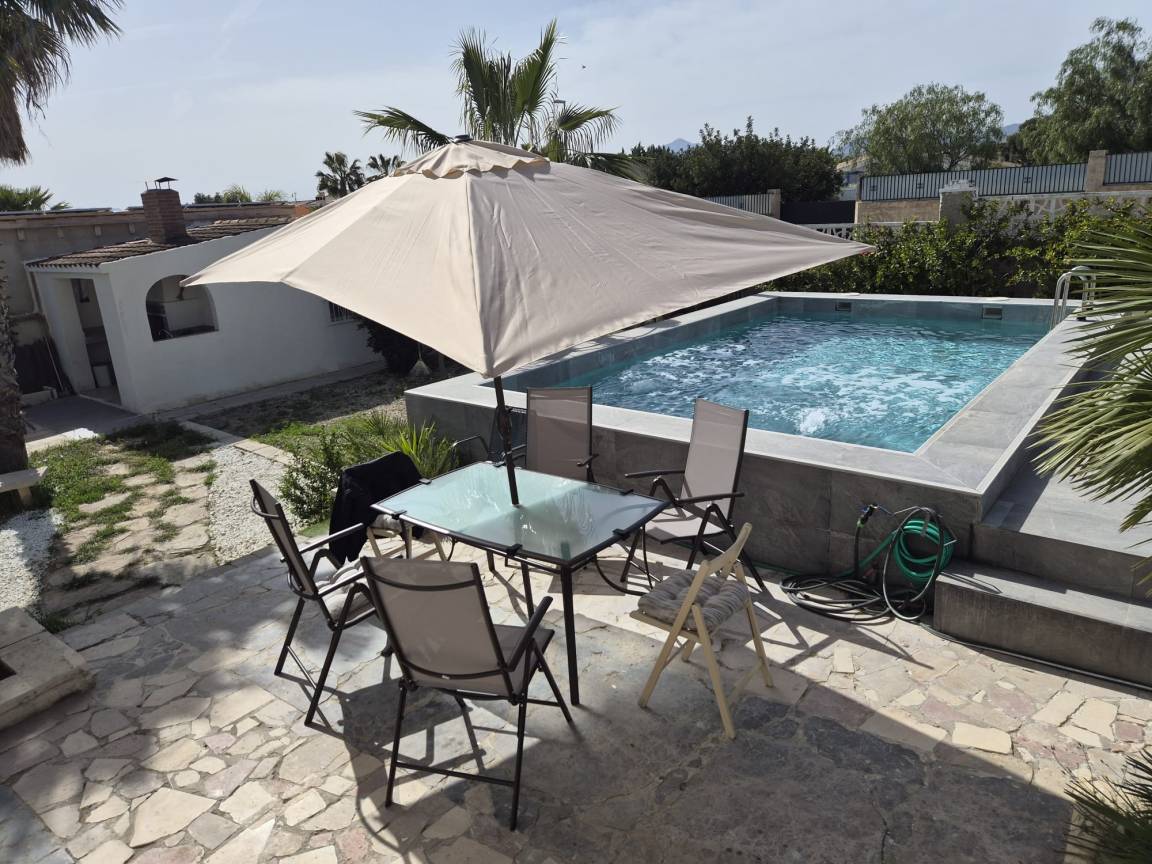 200 M² Villa ∙ 4 Habitaciones ∙ 7 Huéspedes - Alicante
