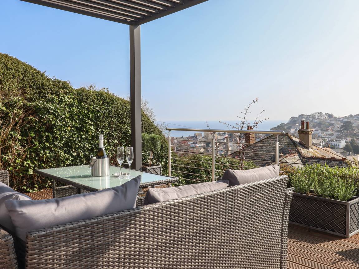 Cottage ∙ 4 Bedrooms ∙ 8 Guests - Dawlish