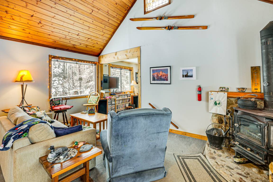 92 M² House ∙ 2 Bedrooms ∙ 4 Guests - Peninsula, MI
