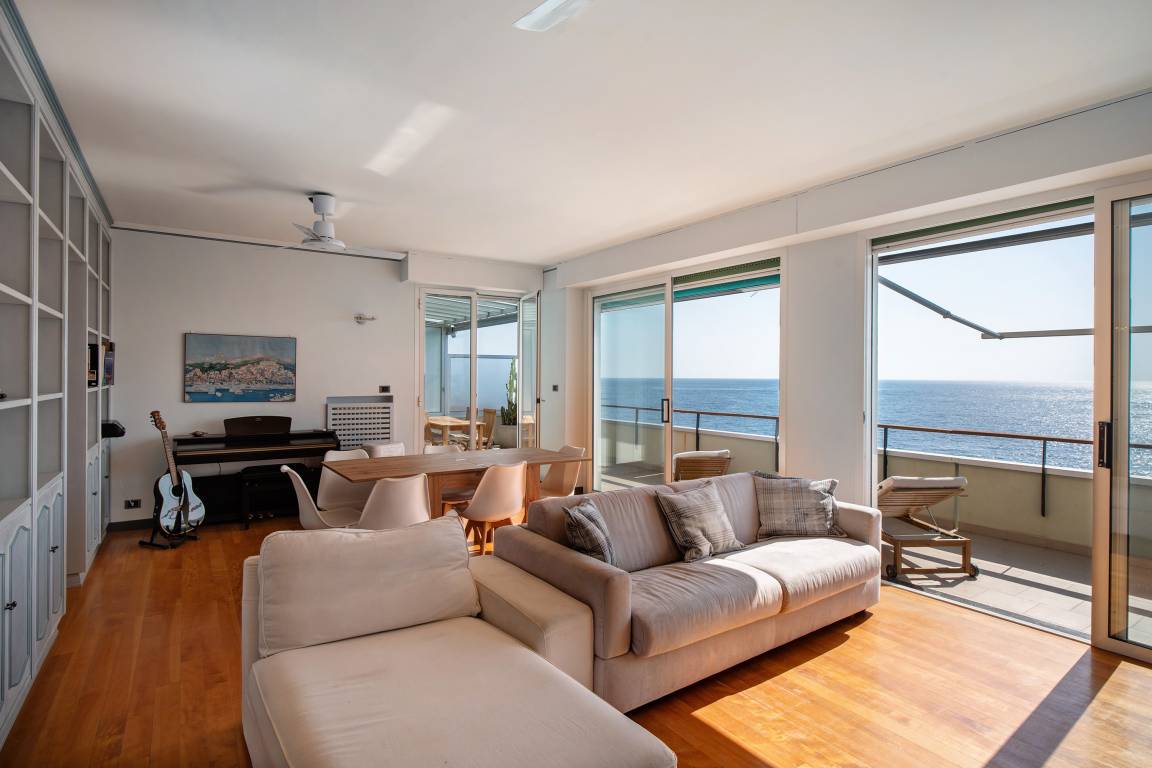 110 M² Appartement ∙ 2 Chambres ∙ 6 Personnes - Vintimille