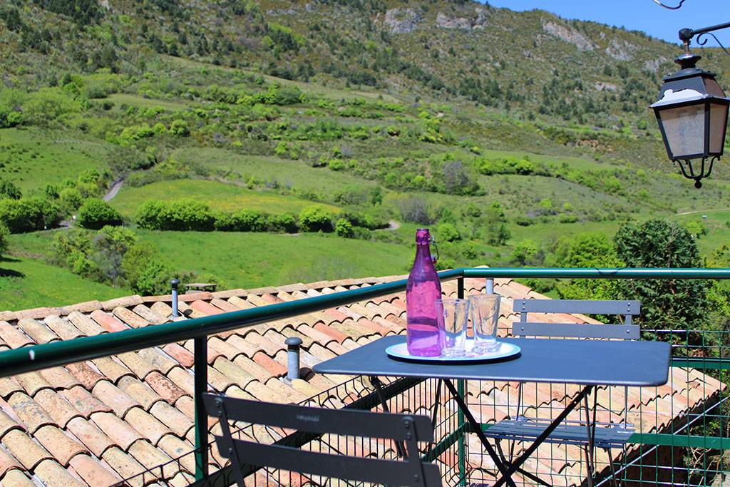 78 M² Gîte ∙ 1 Chambre ∙ 4 Personnes - Digne-les-Bains