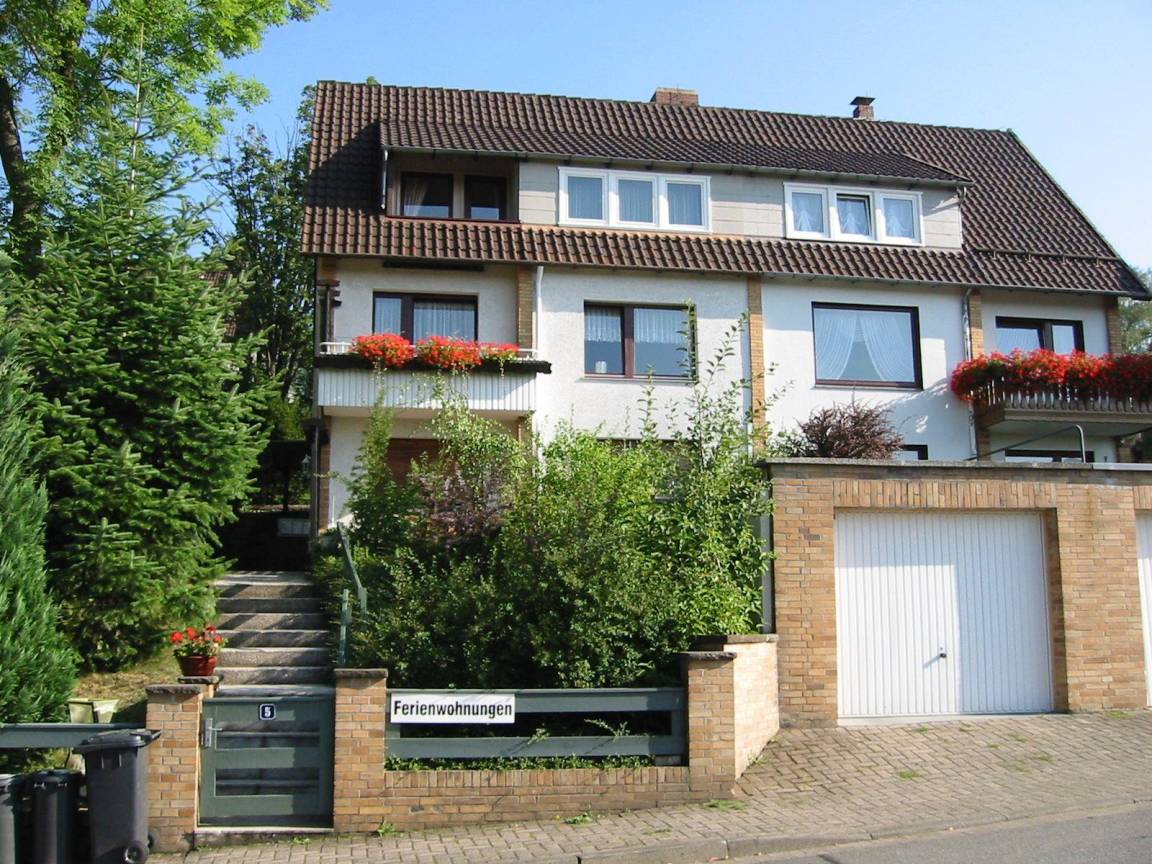 50 M² Ferienwohnung ∙ 1 Schlafzimmer ∙ 5 Gäste - Bad Sachsa