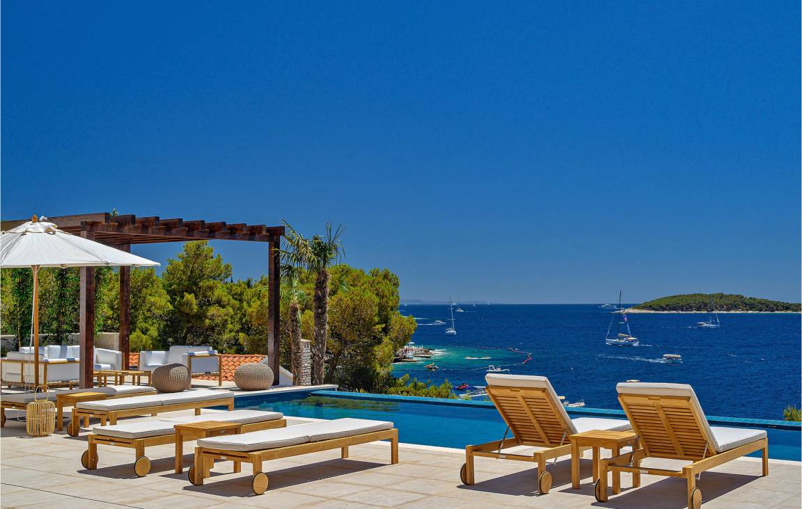 441 M² Casa ∙ 5 Habitaciones ∙ 10 Huéspedes - Hvar