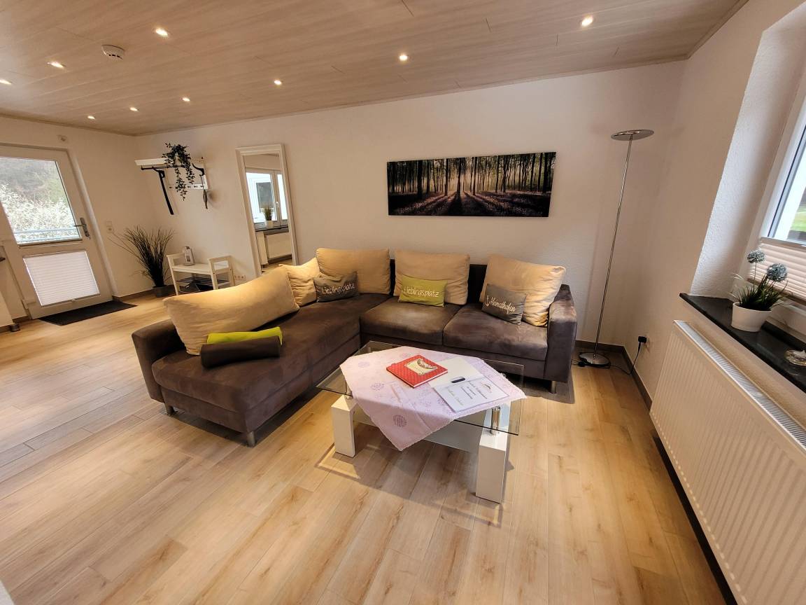 90 M² Ferienwohnung ∙ 2 Schlafzimmer ∙ 6 Gäste - Linz am Rhein
