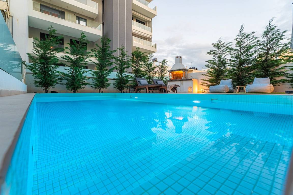 95 M² Apartment ∙ 2 Bedrooms ∙ 5 Guests - Heraklion Airport (HER)