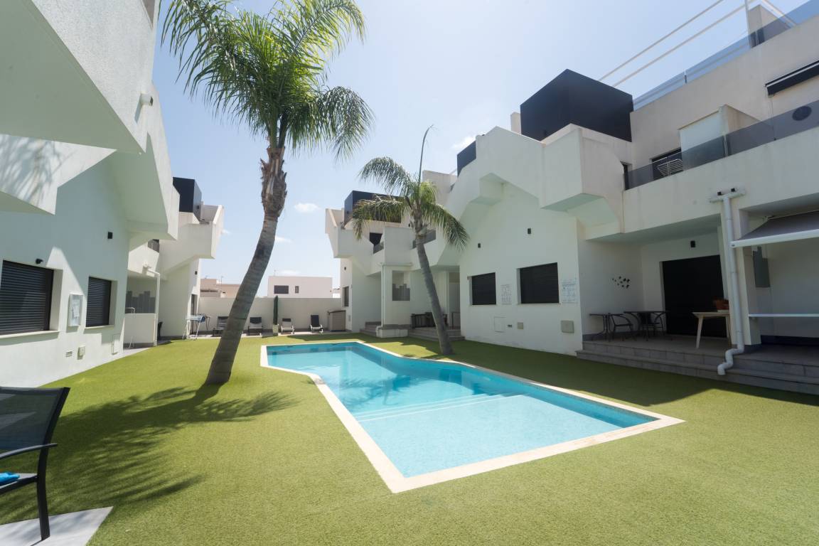 70 M² Huoneisto ∙ 2 Makuuhuonetta ∙ 4 Vierasta - San Pedro del Pinatar