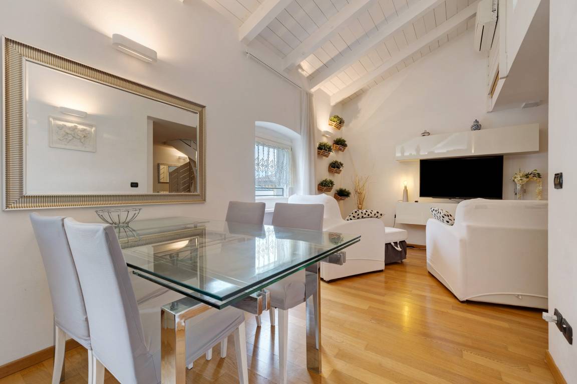 80 M² Appartement ∙ 2 Chambres ∙ 4 Personnes - Riva del Garda