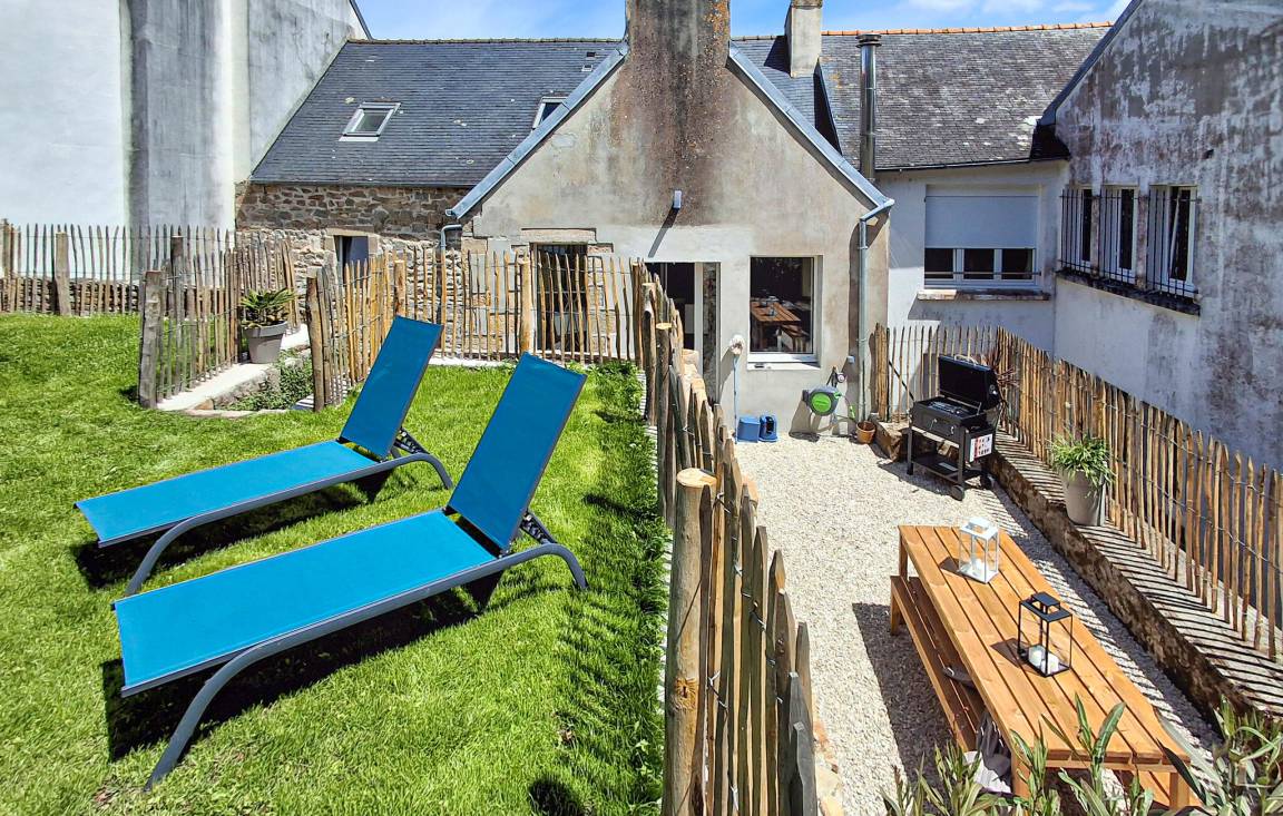 130 M² Maison De Vacances ∙ 4 Chambres ∙ 8 Personnes - Plozévet