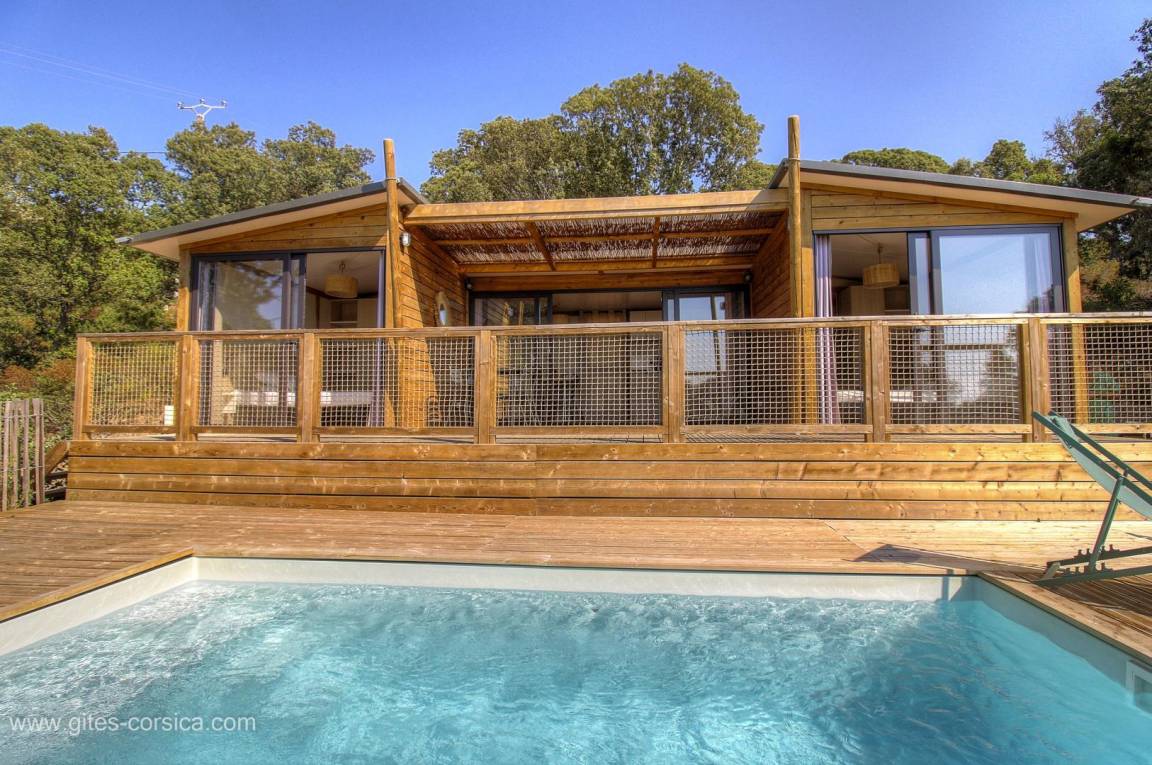 35 평방 미터 지뜨 ∙ 침실 2개 ∙ 게스트 4명 - 꼬르스