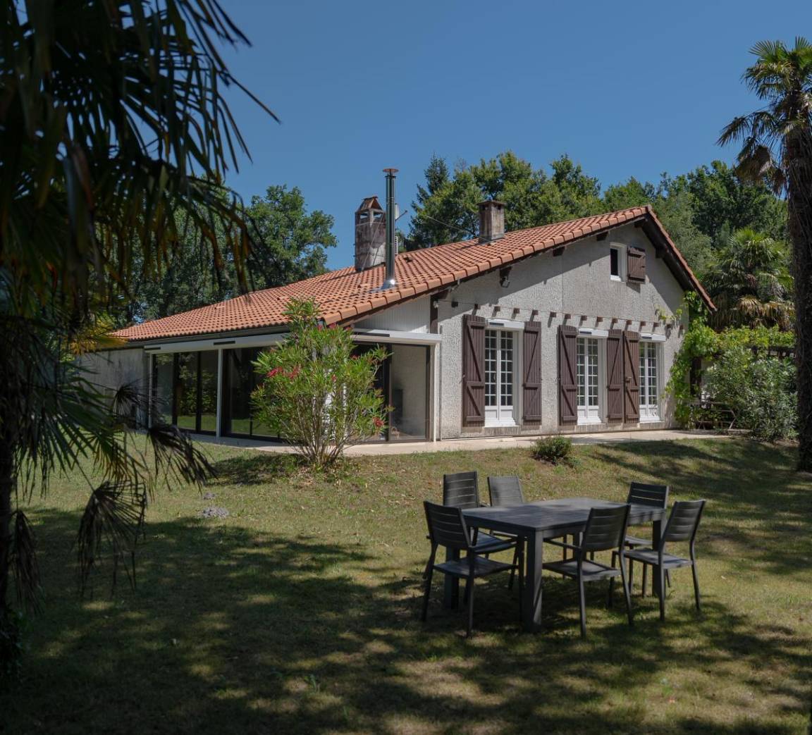 120 M² Gîte ∙ 4 Chambres ∙ 6 Personnes - Salles