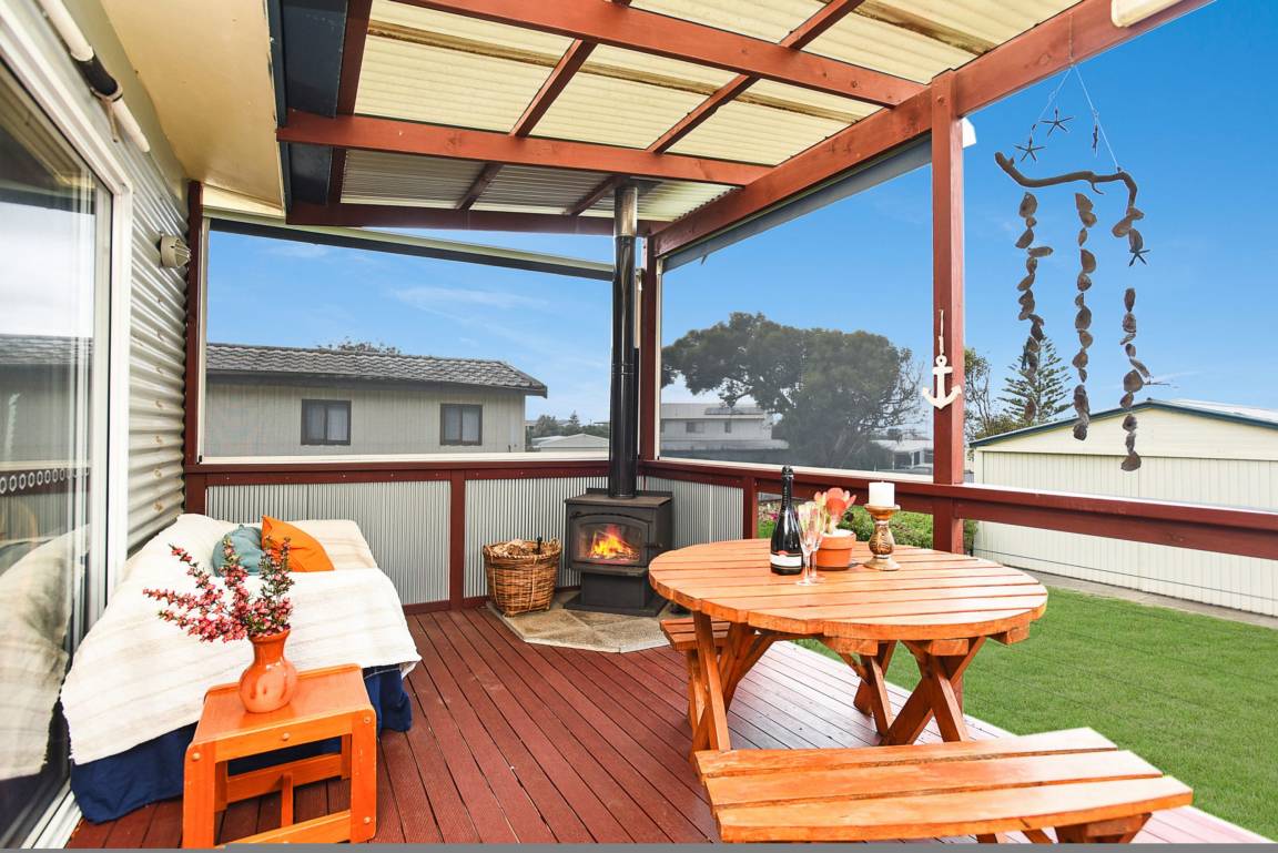 94 M² House ∙ 2 Bedrooms ∙ 5 Guests - Middleton