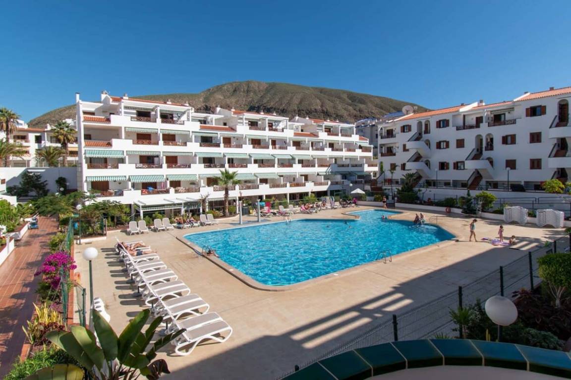65 M² Apartment ∙ 1 Bedroom ∙ 4 Guests - Los Cristianos