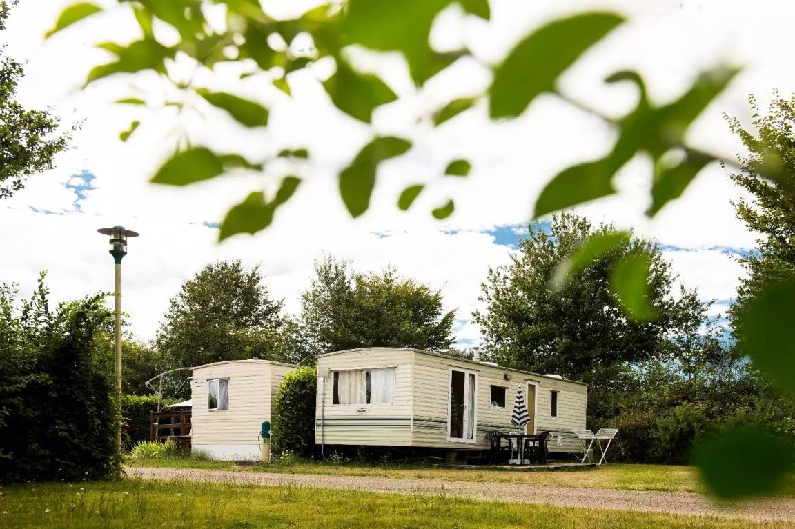 Caravan ∙ 2 Slaapkamers ∙ 4 Gasten - Charente