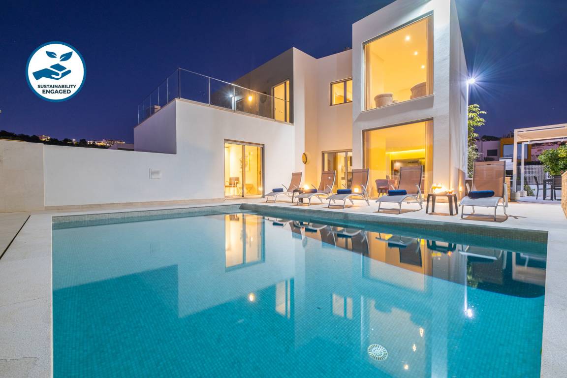 250 M² Villa ∙ 4 Bedrooms ∙ 9 Guests - Albufeira