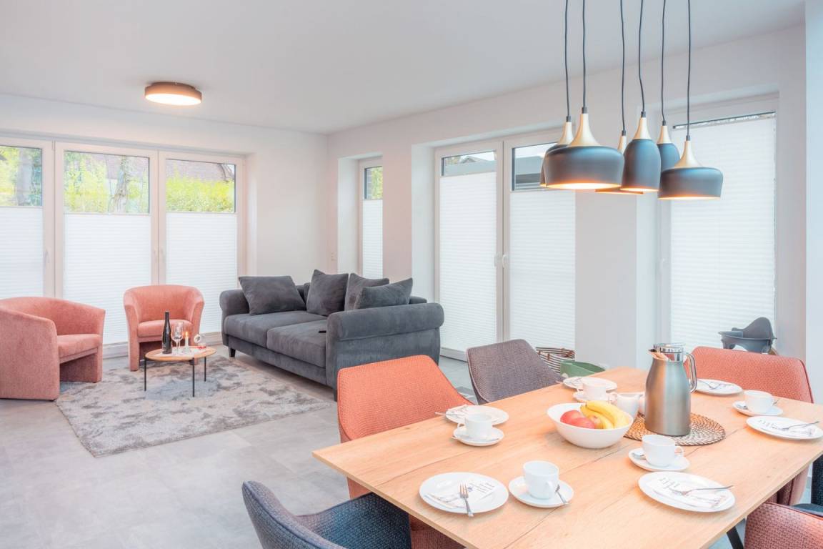88 M² Ferienhaus ∙ 2 Schlafzimmer ∙ 4 Gäste - Varel