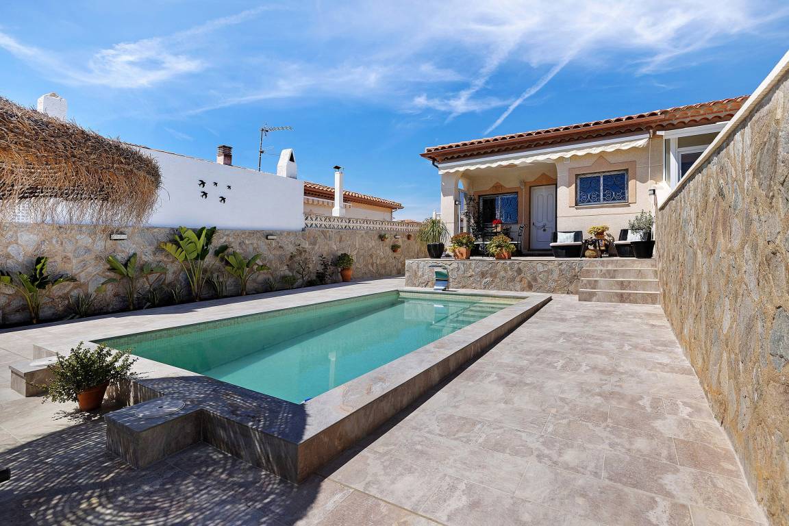 90 M² Maison De Vacances ∙ 3 Chambres ∙ 6 Personnes - Mont-roig del Camp
