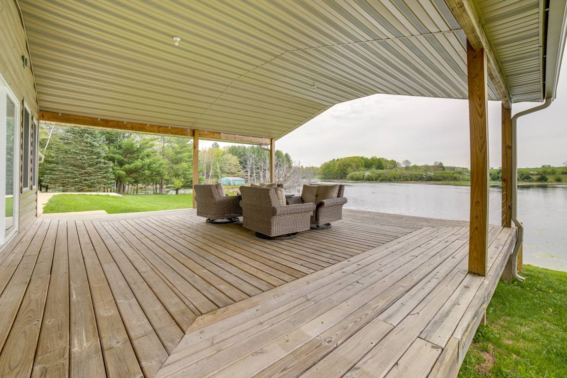 185 M² Cottage ∙ 3 Bedrooms ∙ 11 Guests - Evart, MI