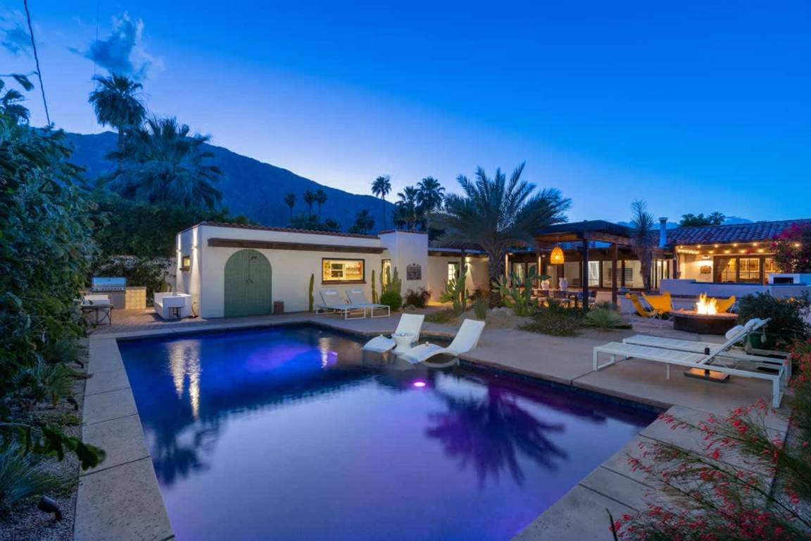 Huoneisto ∙ 4 Makuuhuonetta ∙ 8 Vierasta - Palm Springs, CA