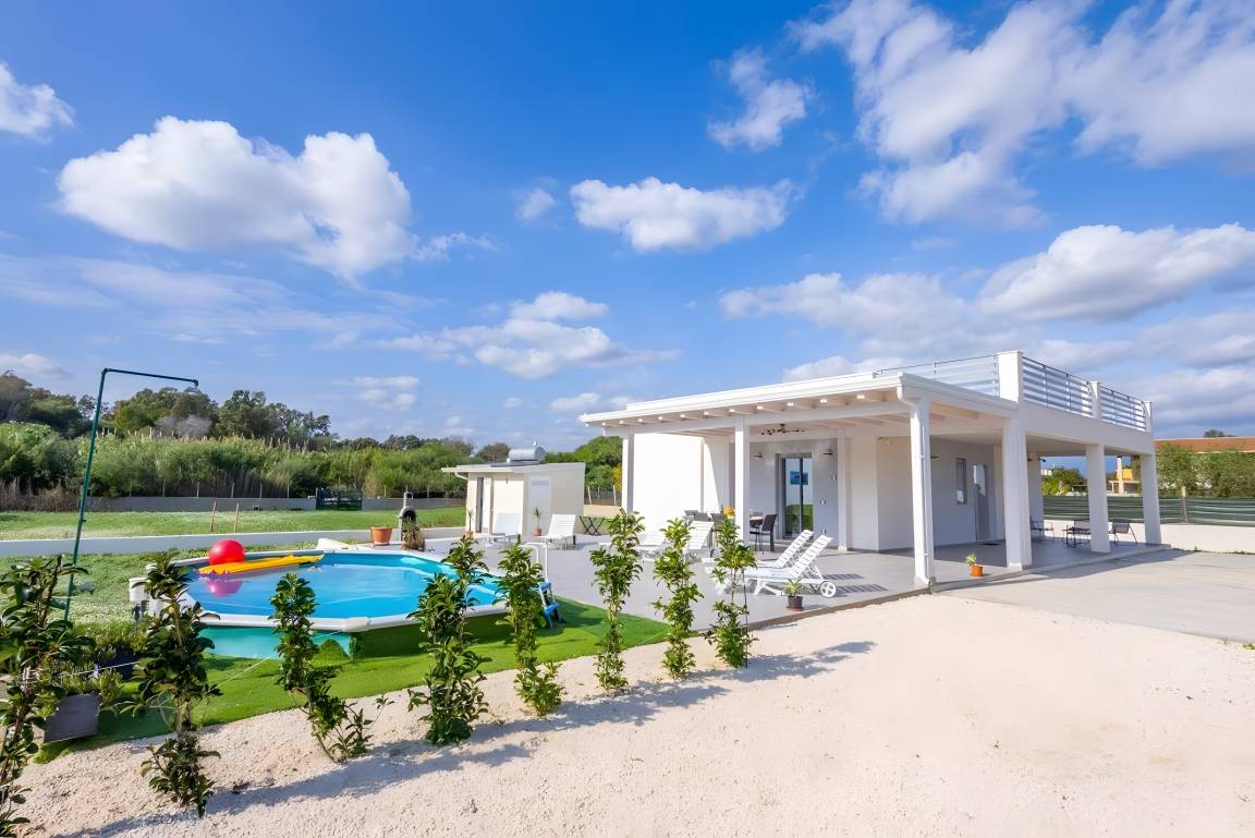 100 M² Villa ∙ 3 Schlafzimmer ∙ 6 Gäste - Pozzallo