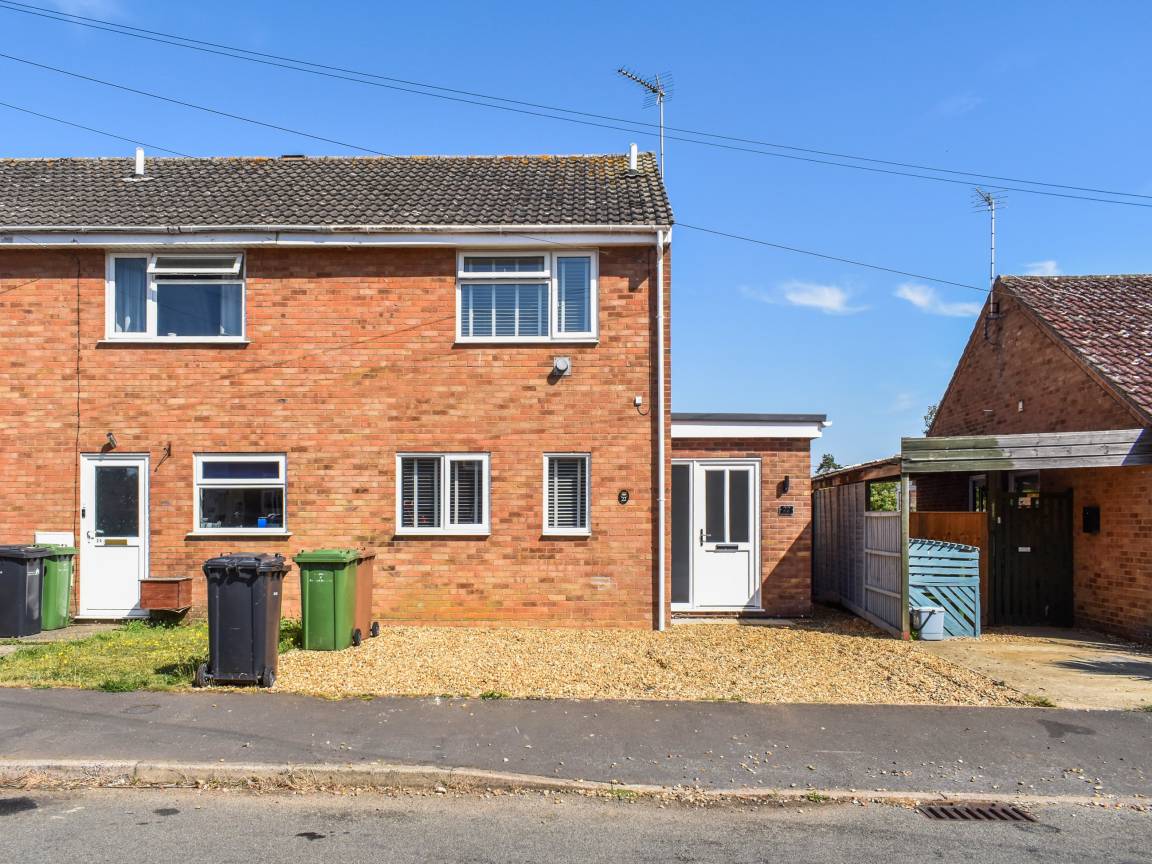 Apartment ∙ 3 Bedrooms ∙ 6 Guests - Old Hunstanton
