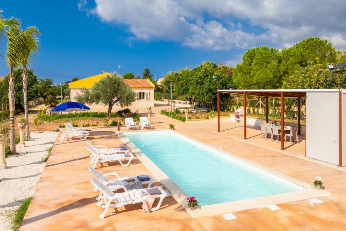 Villa Vacanza ∙ 5 Camere Da Letto ∙ 12 Ospiti - Scicli