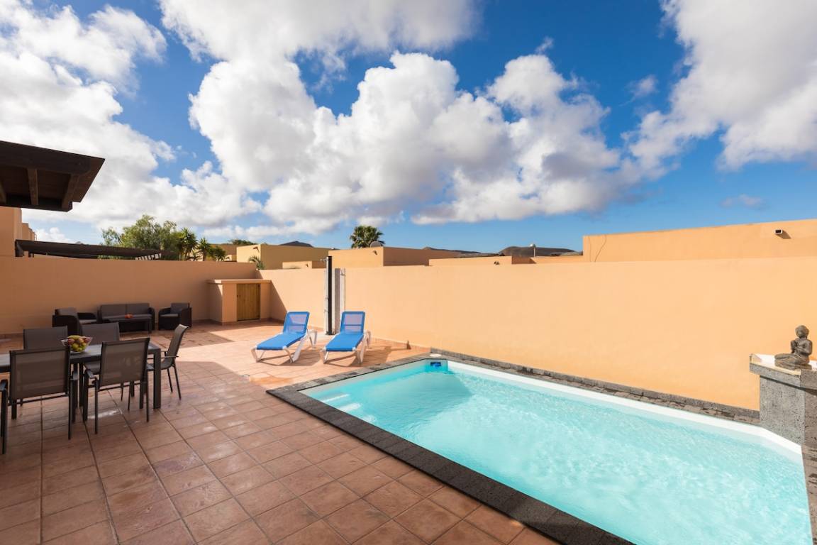 115 M² Villa ∙ 3 Chambres ∙ 6 Personnes - La Oliva