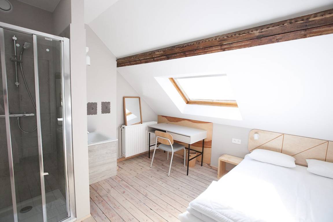 307 M² Chambre Privée ∙ 1 Chambre ∙ 10 Personnes - Woluwe-Saint-Lambert